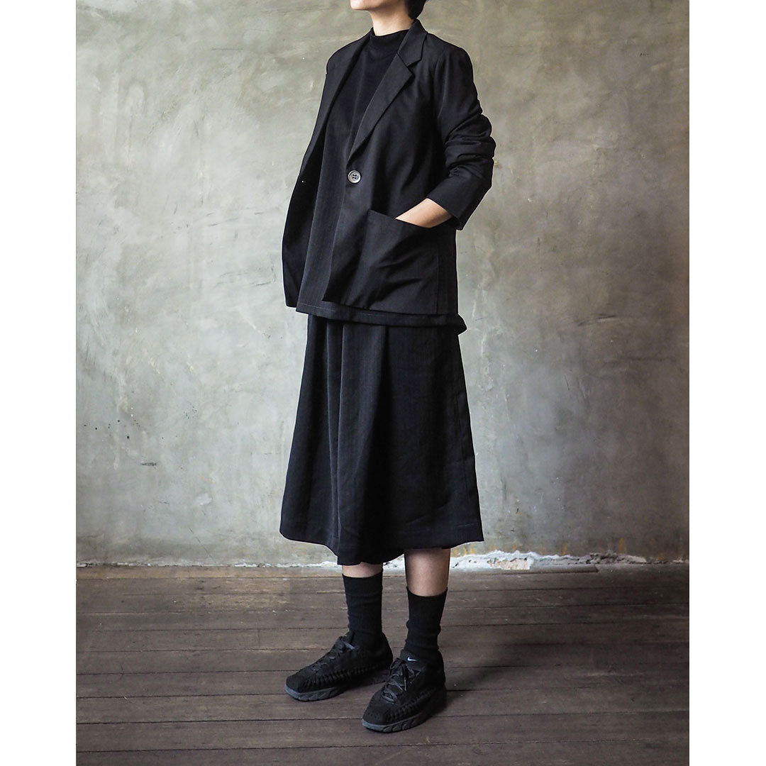 Jackets – BEV & CREW ENTERPRISE 202103059739 (TR0236898-T)